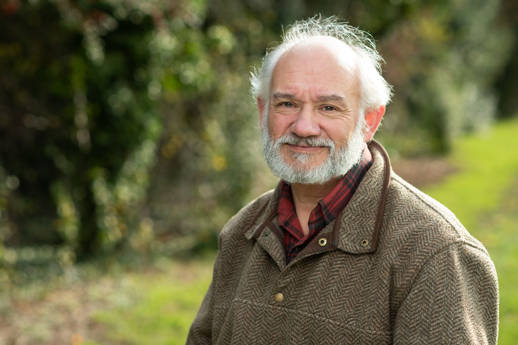 Professor Andrew Gosler | Department of Biology