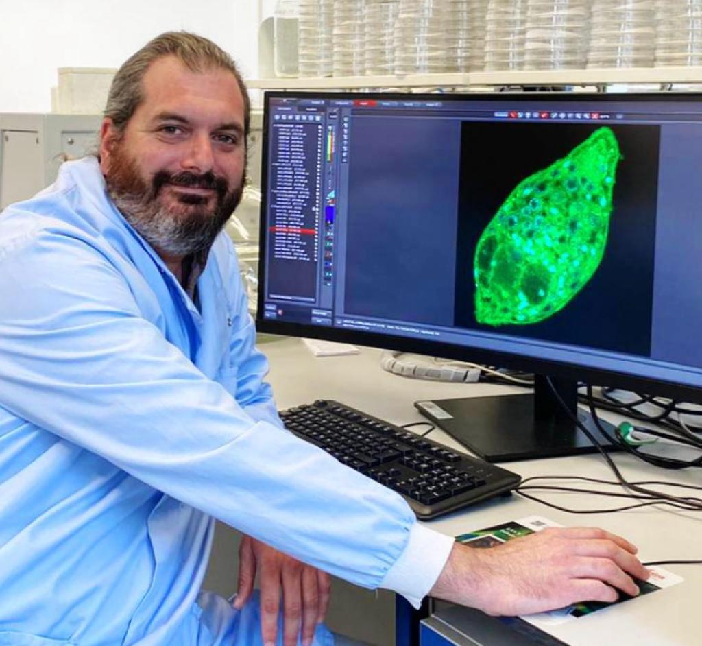 Dr Gabriel Rinaldi | Department of Biology